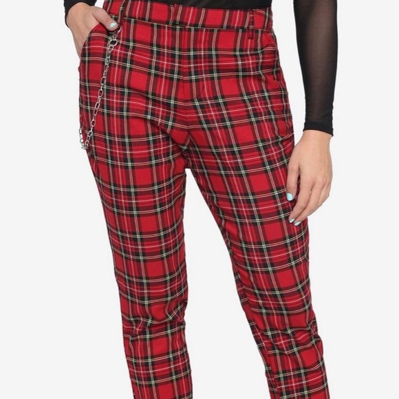 Hot Topic | Jeans | Red Plaid Pants With Detachable Chain | Poshmark